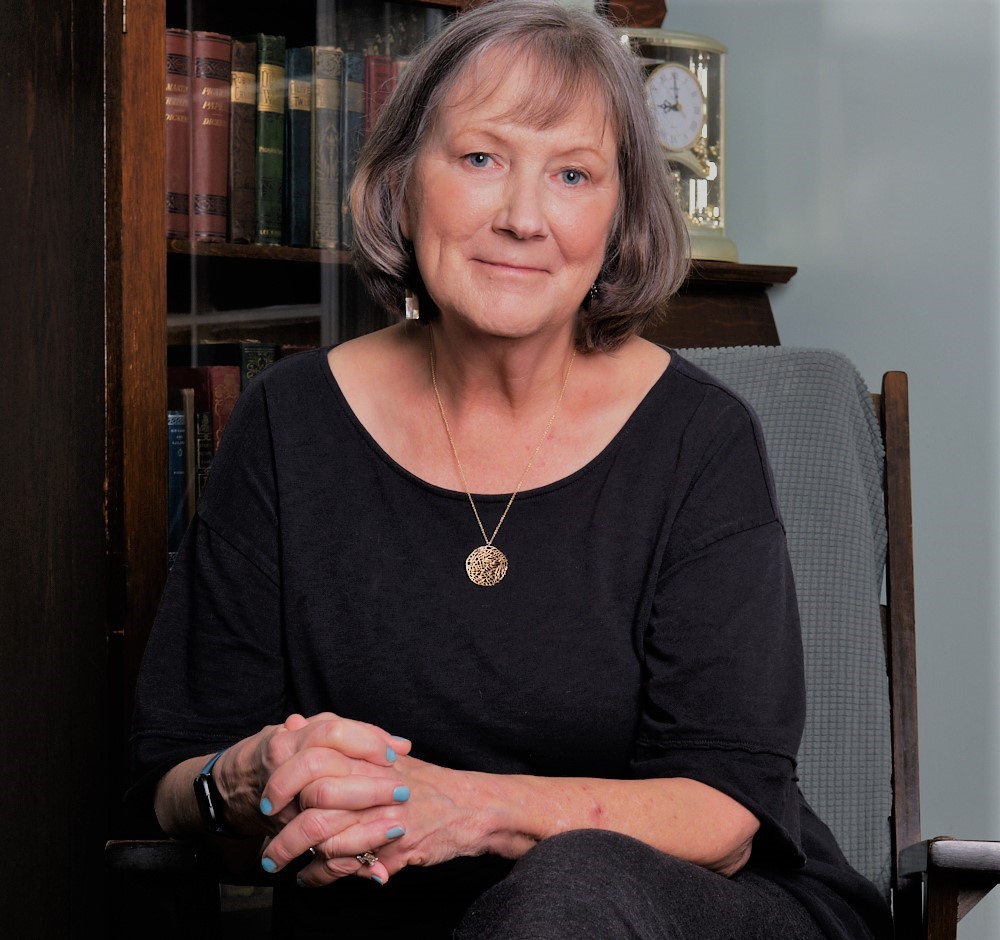 An Interview with Carla Damron | The Stiletto Gang